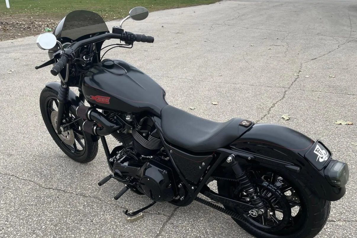 Bike Of The Day: FXRX-Wedge by DOUGZ Custom - Return of the Cafe Racers