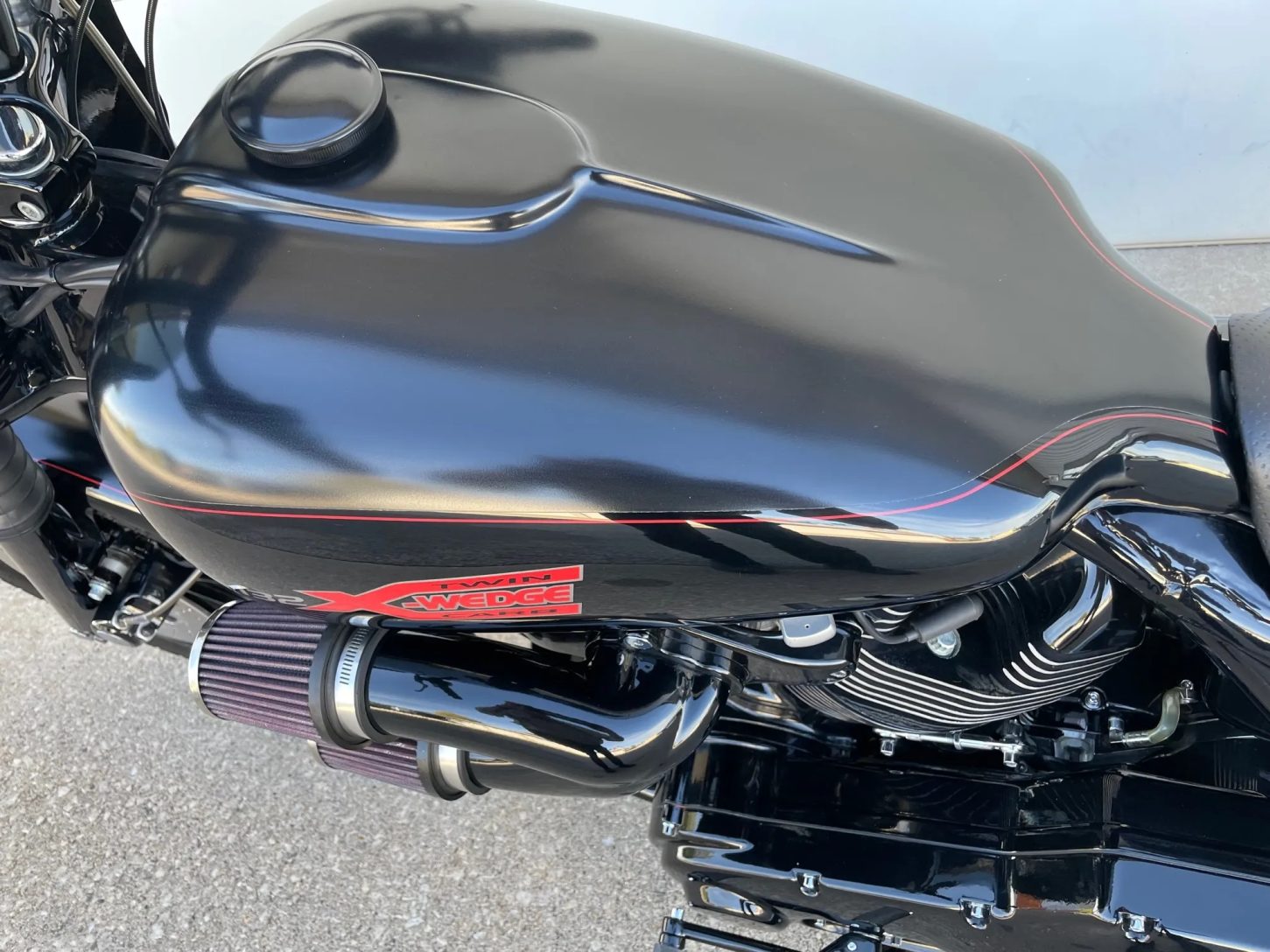 Bike Of The Day: FXRX-Wedge by DOUGZ Custom - Return of the Cafe Racers