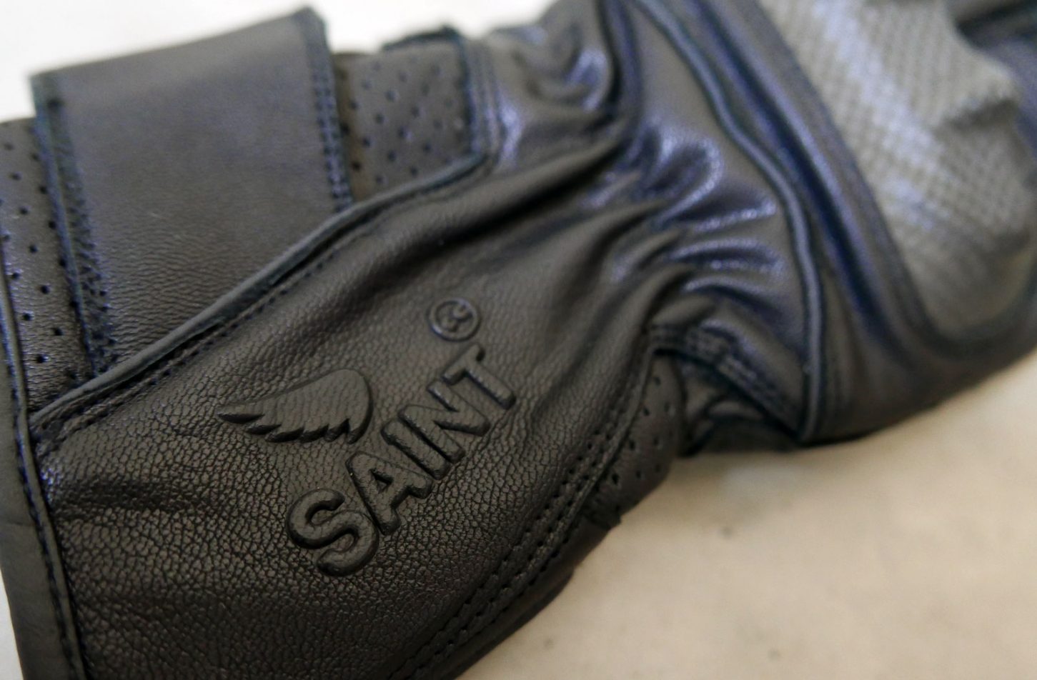 Riding Gear Review: Saint Road Gloves - Return of the Cafe Racers