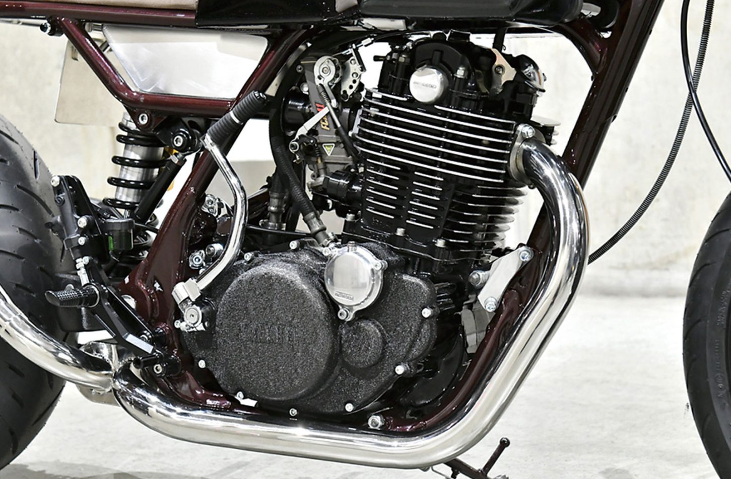 Sweet Single: Candy Motorcycle Laboratory SR400 - Return of the Cafe Racers