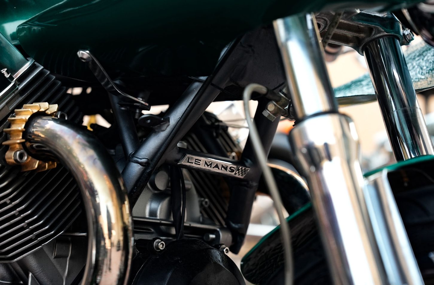 Return to the Street: Sheriff Motorcycles Moto Guzzi LeMans 1000 ...