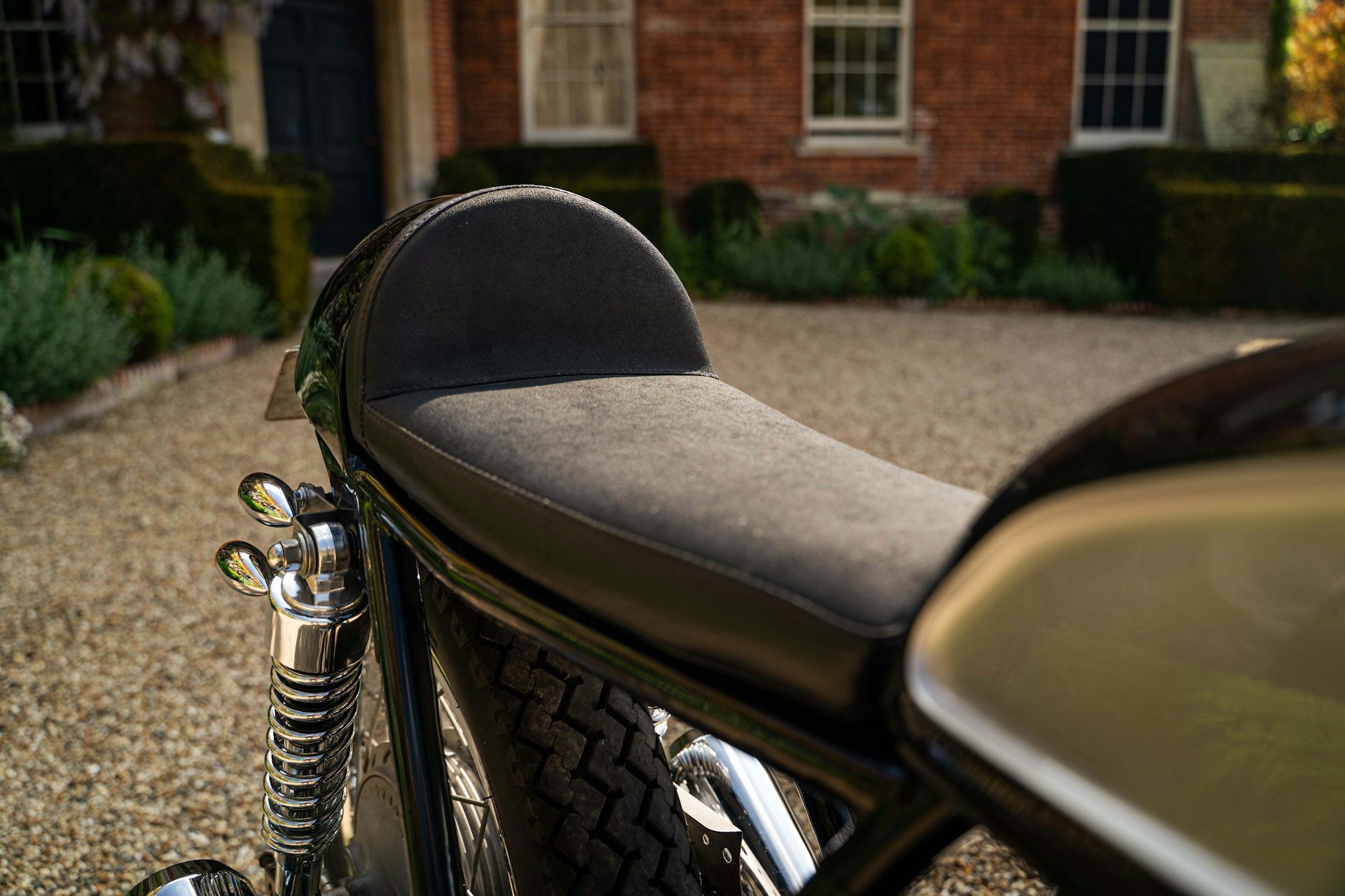Bike of the Day: 1977 Kawasaki KZ650 Cafe Racer - Return of the Cafe Racers